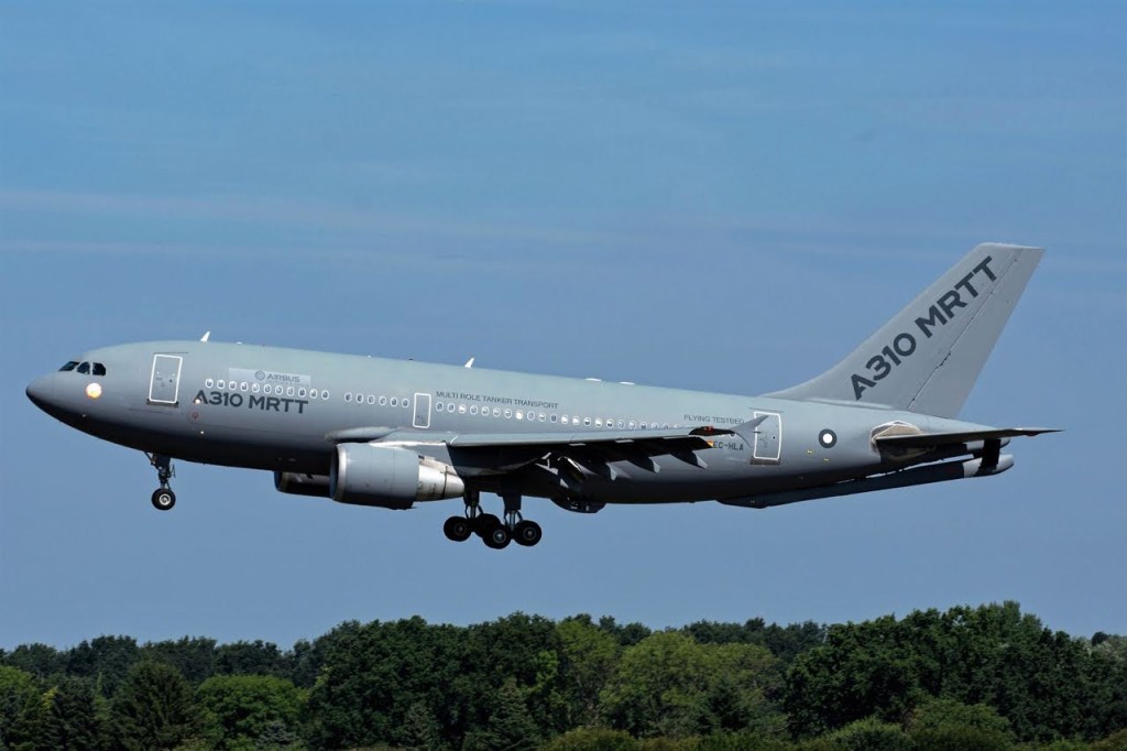 AIRBUS – 310 – EL MUNDO DE LOS AVIONES COMERCIALES