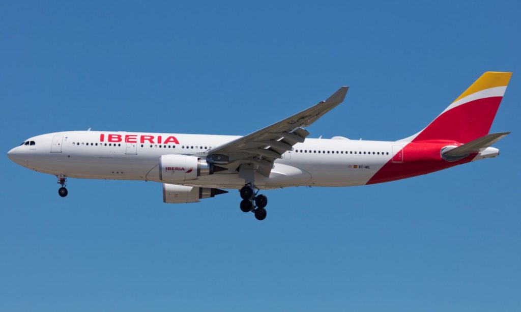 ATR-42 / ATR-72 – EL MUNDO DE LOS AVIONES COMERCIALES