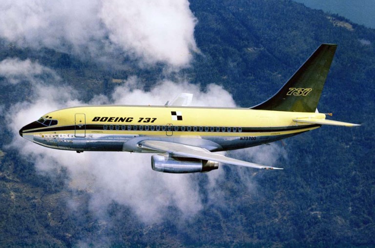 Boeing – 737 – EL MUNDO DE LOS AVIONES COMERCIALES
