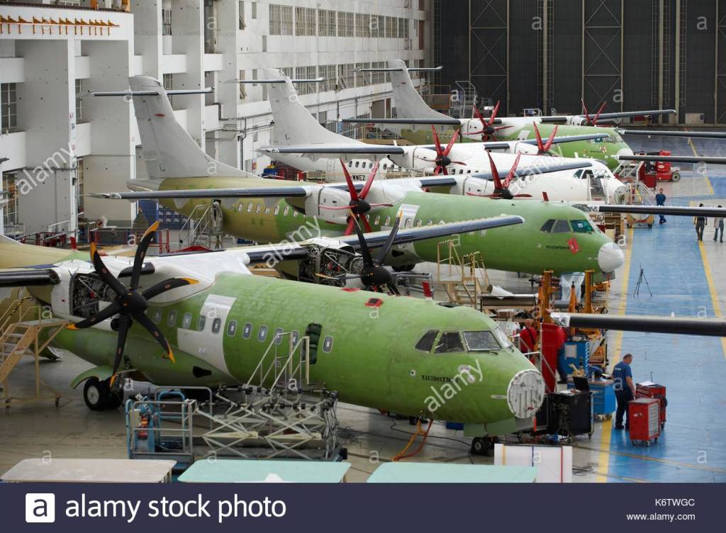 ATR-42 / ATR-72 – EL MUNDO DE LOS AVIONES COMERCIALES