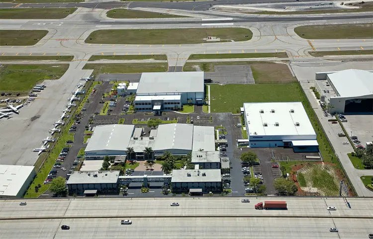 Privados: Aviones Ejecutivos de Embraer. Legacy 600/650/450/500 ...