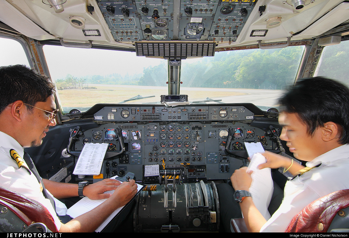 Clásicos: De Havilland Canada, DHC DASH-7 – EL MUNDO DE LOS AVIONES ...